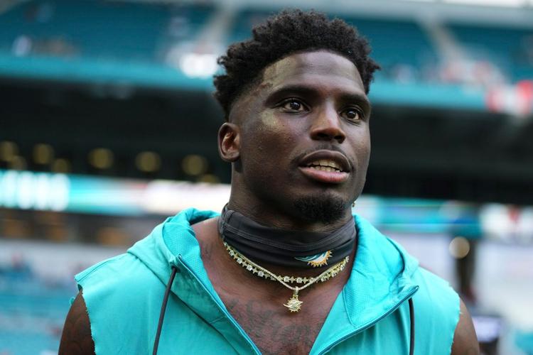 Miami-Dade police officer placed on administrative duty after Dolphins star Tyreek Hill detained ...