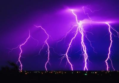 lightning strike scary