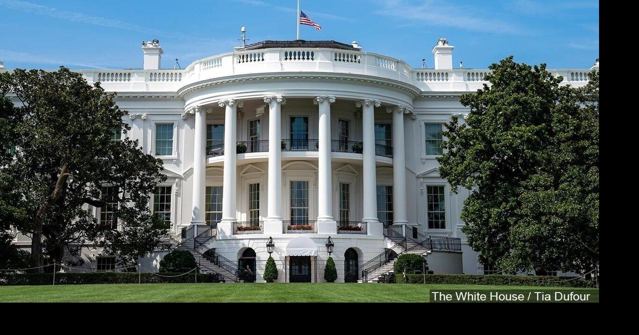 Suspect dead after opening fire near White House security checkpoint ...