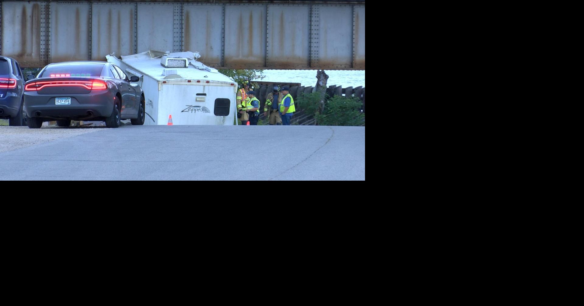 Police searching for driver who crashed camper into railroad bridge ...