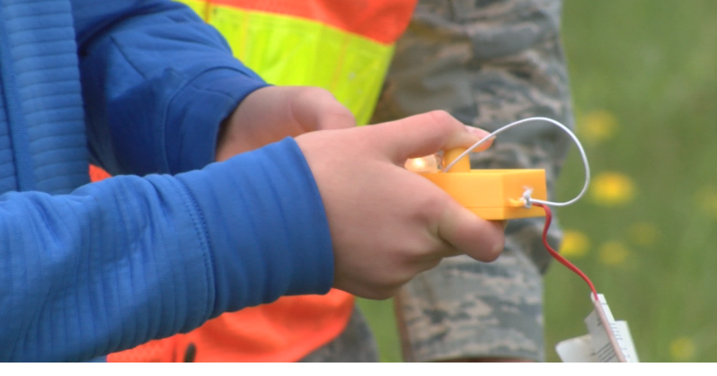 Fifth graders launch their own rockets with help of Civil Air Patrol ...