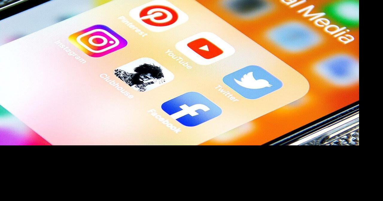 DIGGING DEEPER: Delaying access to social media | Top Stories | waow.com