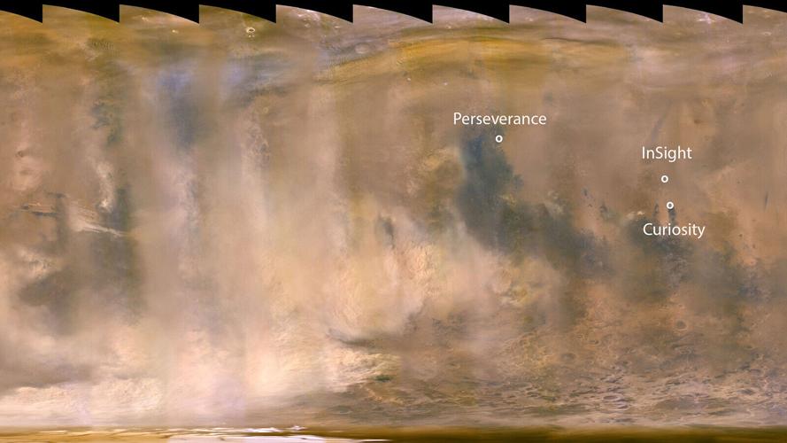 Space rock slams into Mars, forming a crater that revealed chunks of ...