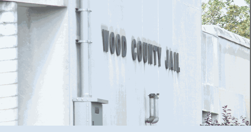 Wood Co. Jail staff and first responders save the life of an inmate ...