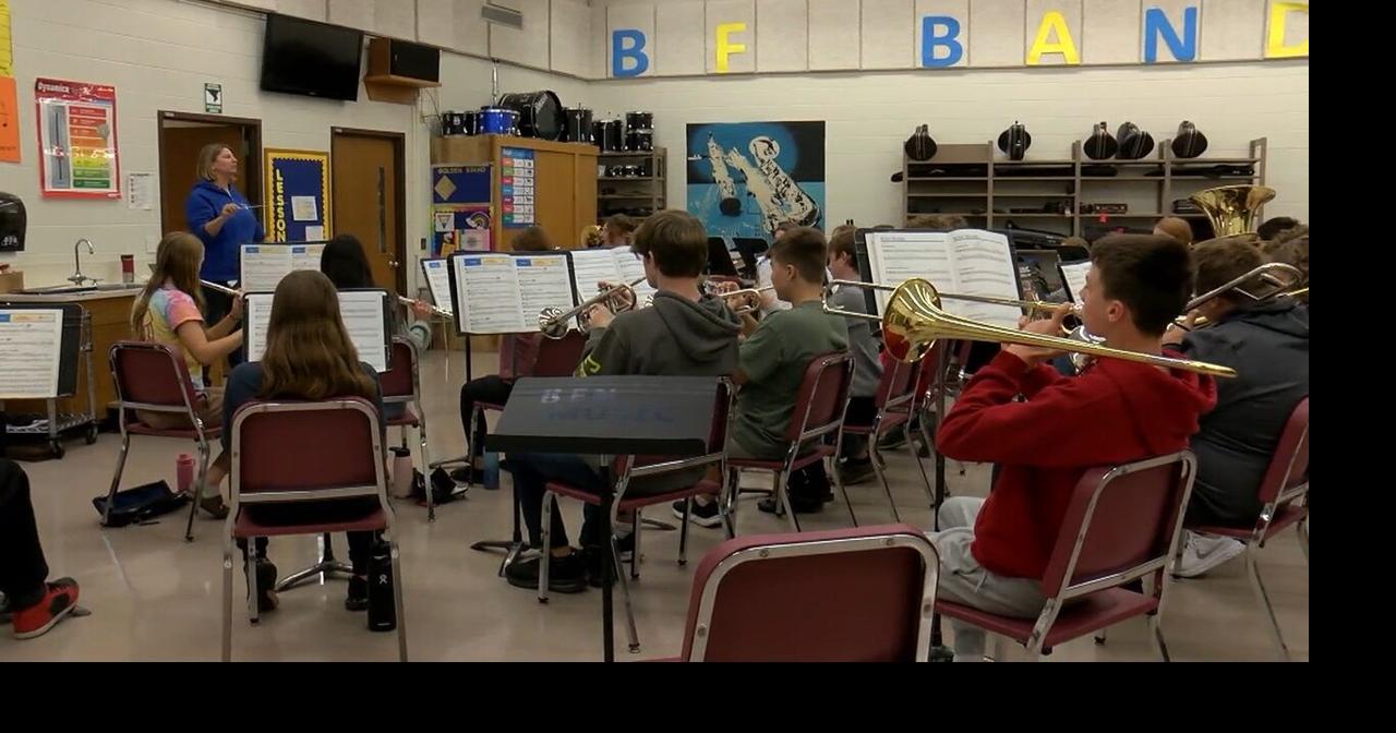 Stevens Point Area School District considering go to referendum | Video ...