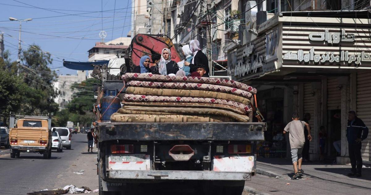Israel Announces 6 Hour Window For Gazans Fleeing South As Troops