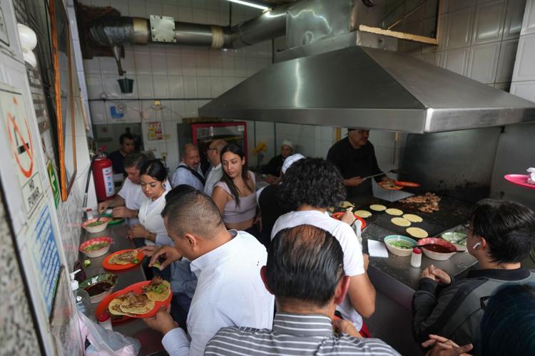 This tiny taco stand in Mexico has just earned a Michelin star | Food ...