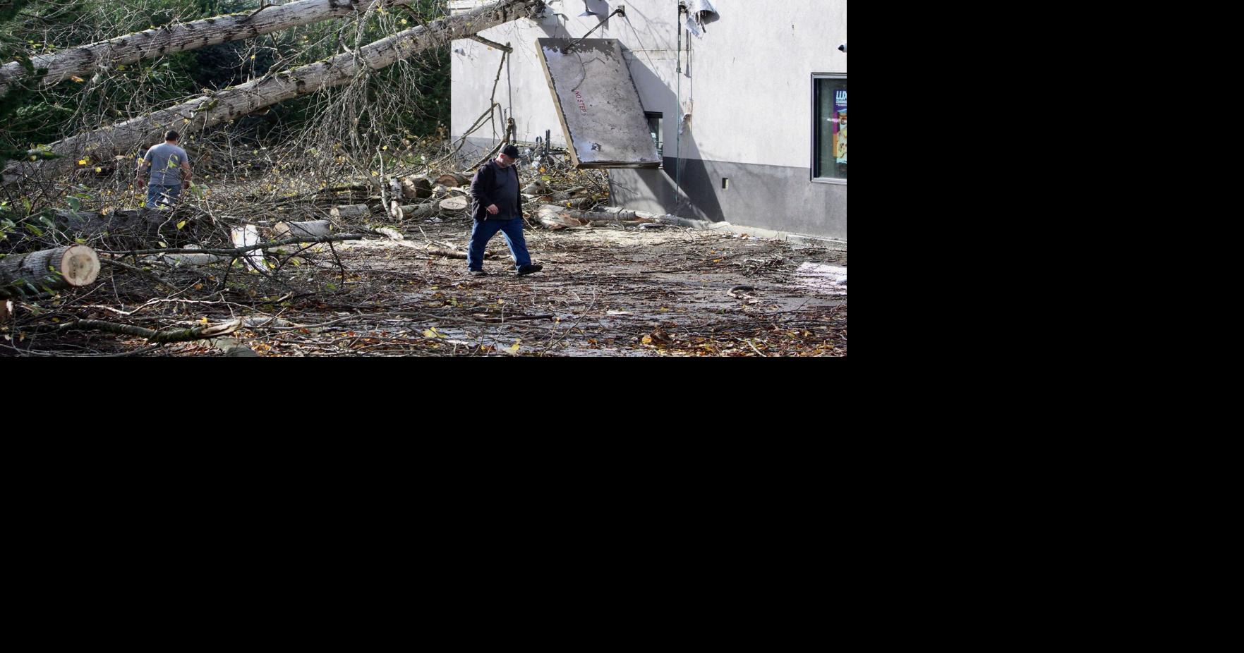 A new storm is lashing areas hit by a deadly bomb cyclone and boosting ...