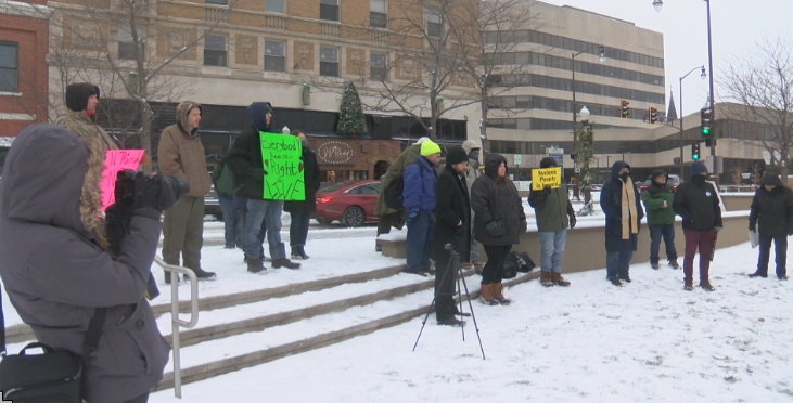 Community holds vigil for homelessness in Central Wisconsin | News ...