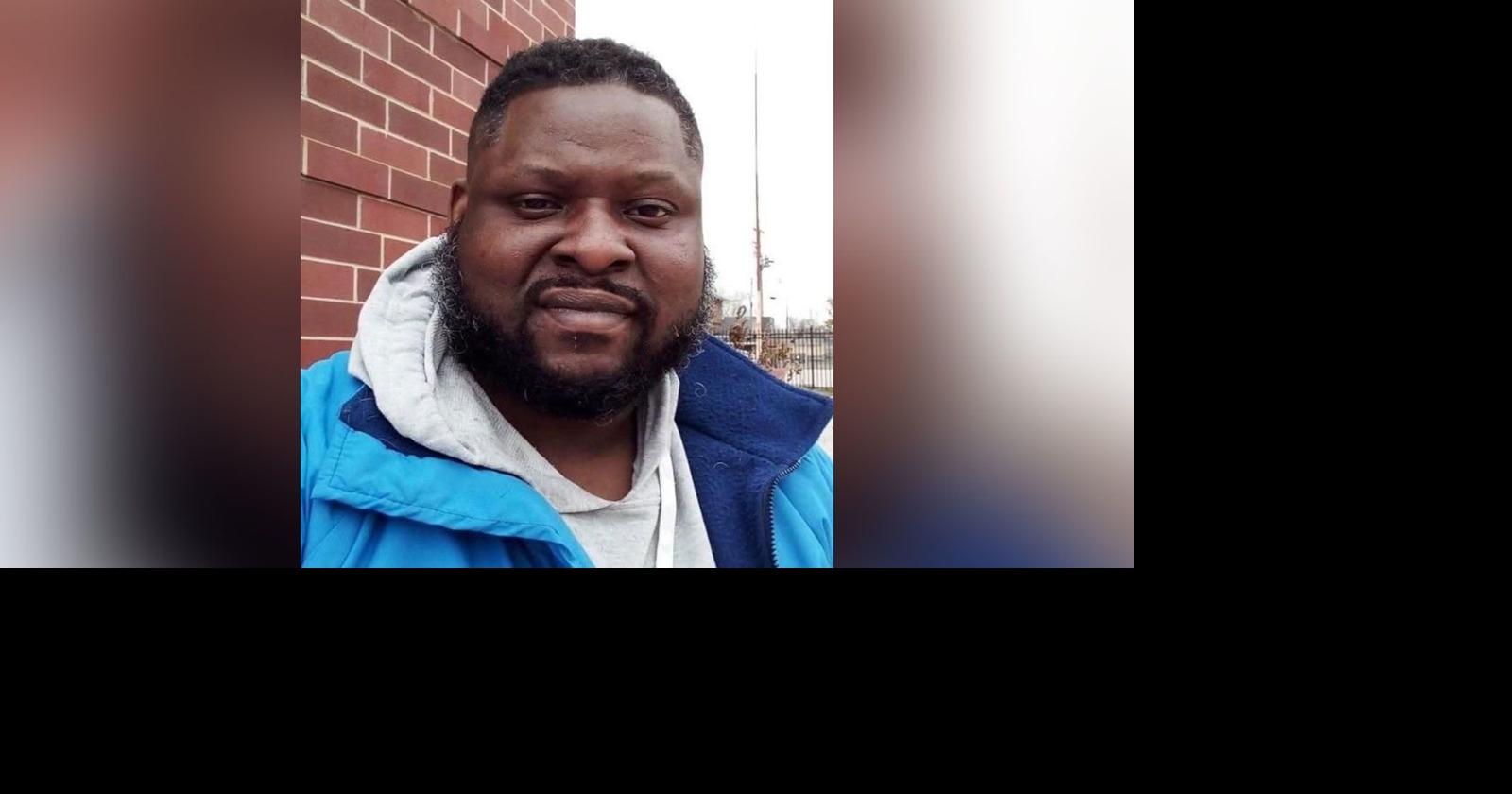 What we know about D’Vontaye Mitchell, a Black man who died after being ...