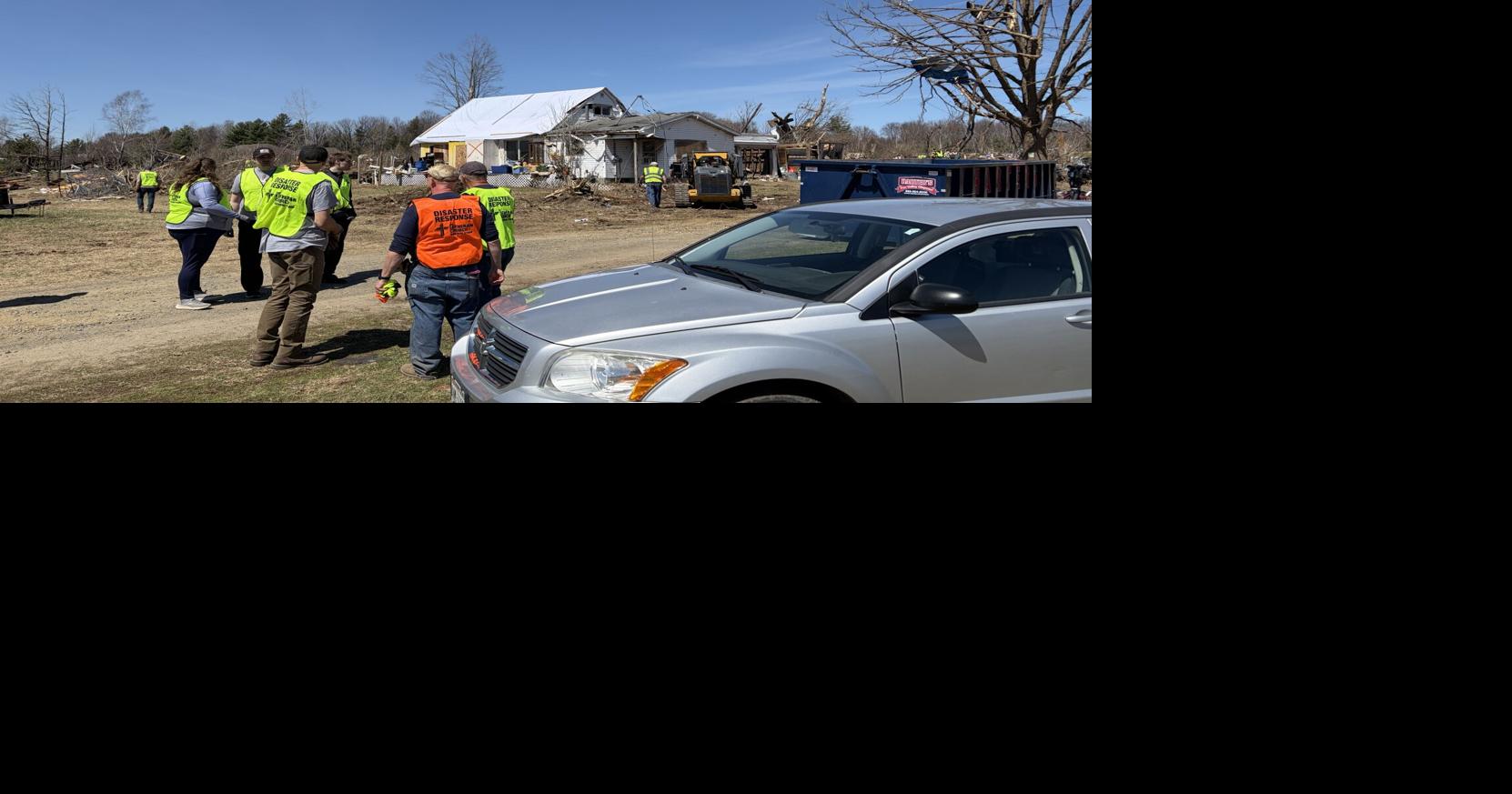 'A lot of angels here': Ringle residents overwhelmed by tornado cleanup ...