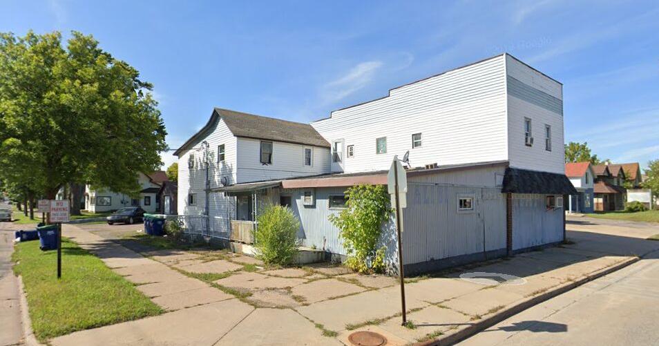 Digging Deeper: A look inside a formerly condemned apartment complex ...