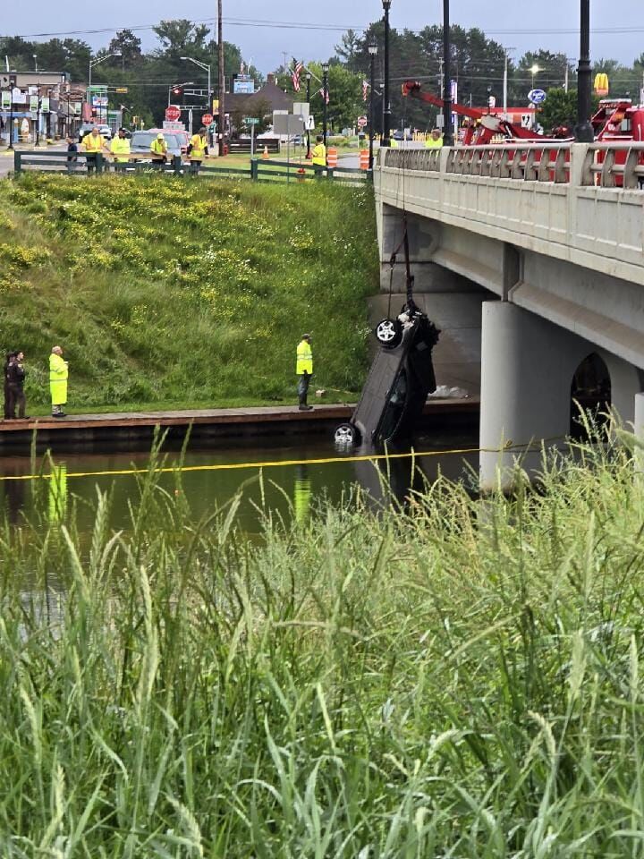 UPDATE: Driver drove through two stop signs, through wooden fence, down ...
