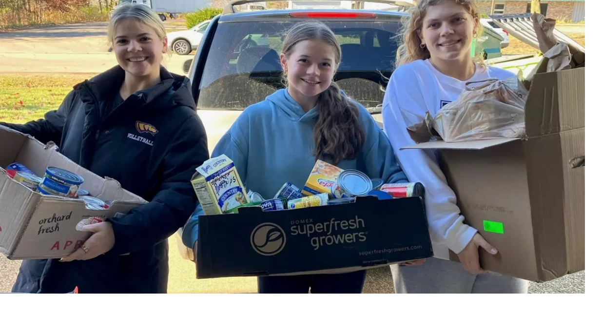 UWSP Athletics collects more than 3,000 pounds of food with Trick-or ...