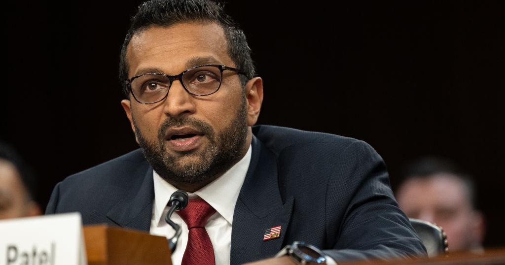 Kash Patel, confirmado como nuevo director del FBI por estrecho margen ...