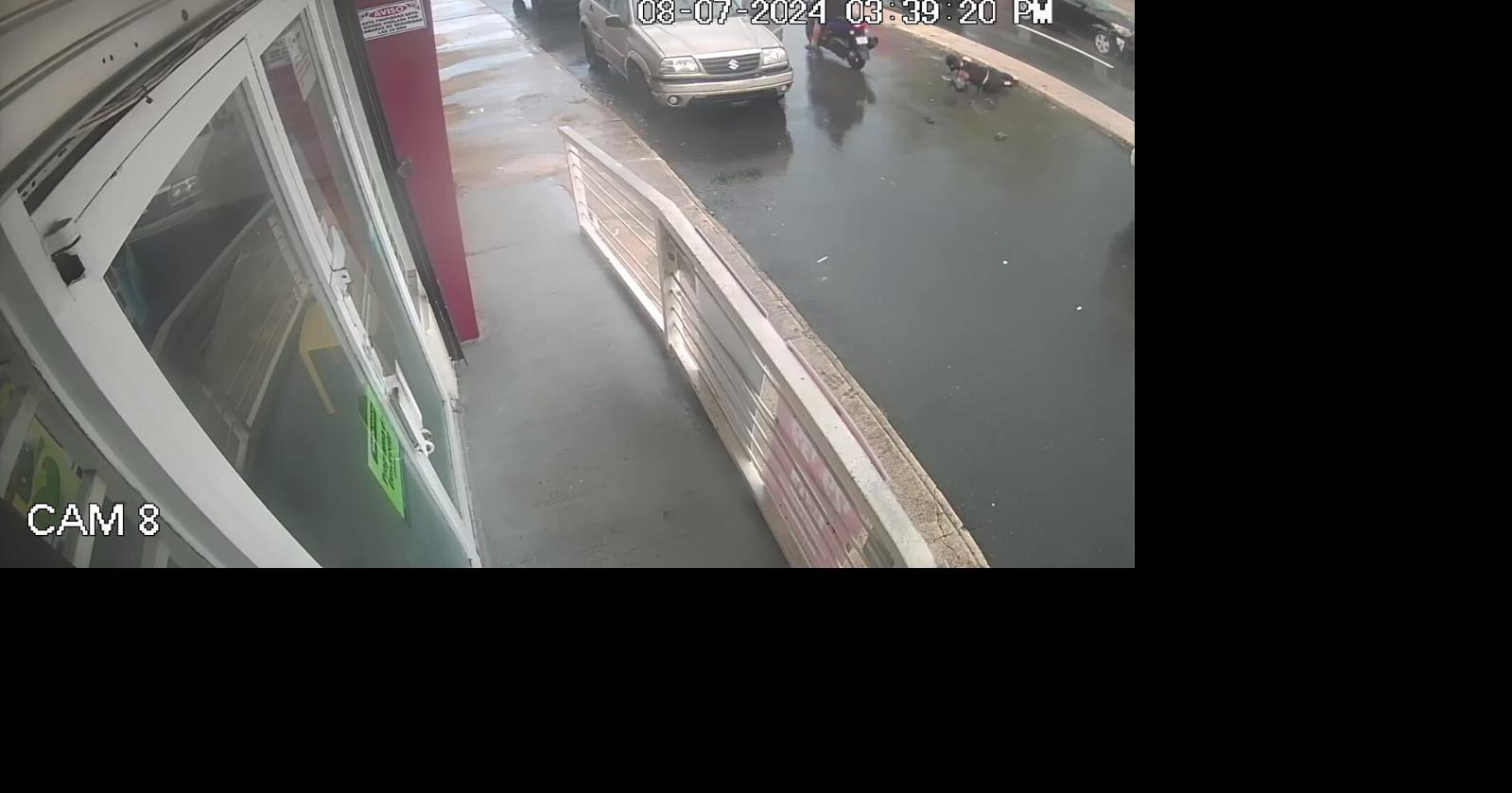 Captado en vídeo: motociclista arrolla a mujer y se va a la fuga ...