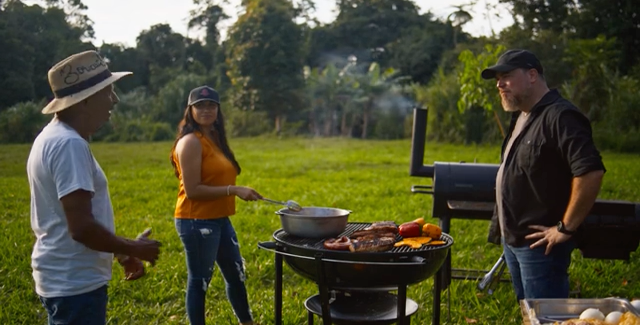 Pitmaster Lucca recorre la Isla en búsqueda de las mejores parrillas | Click & Like | wapa.tv