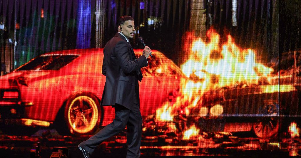 Rauw Alejandro anuncia gira por Latinoamérica de su Cosa Nuestra World ...