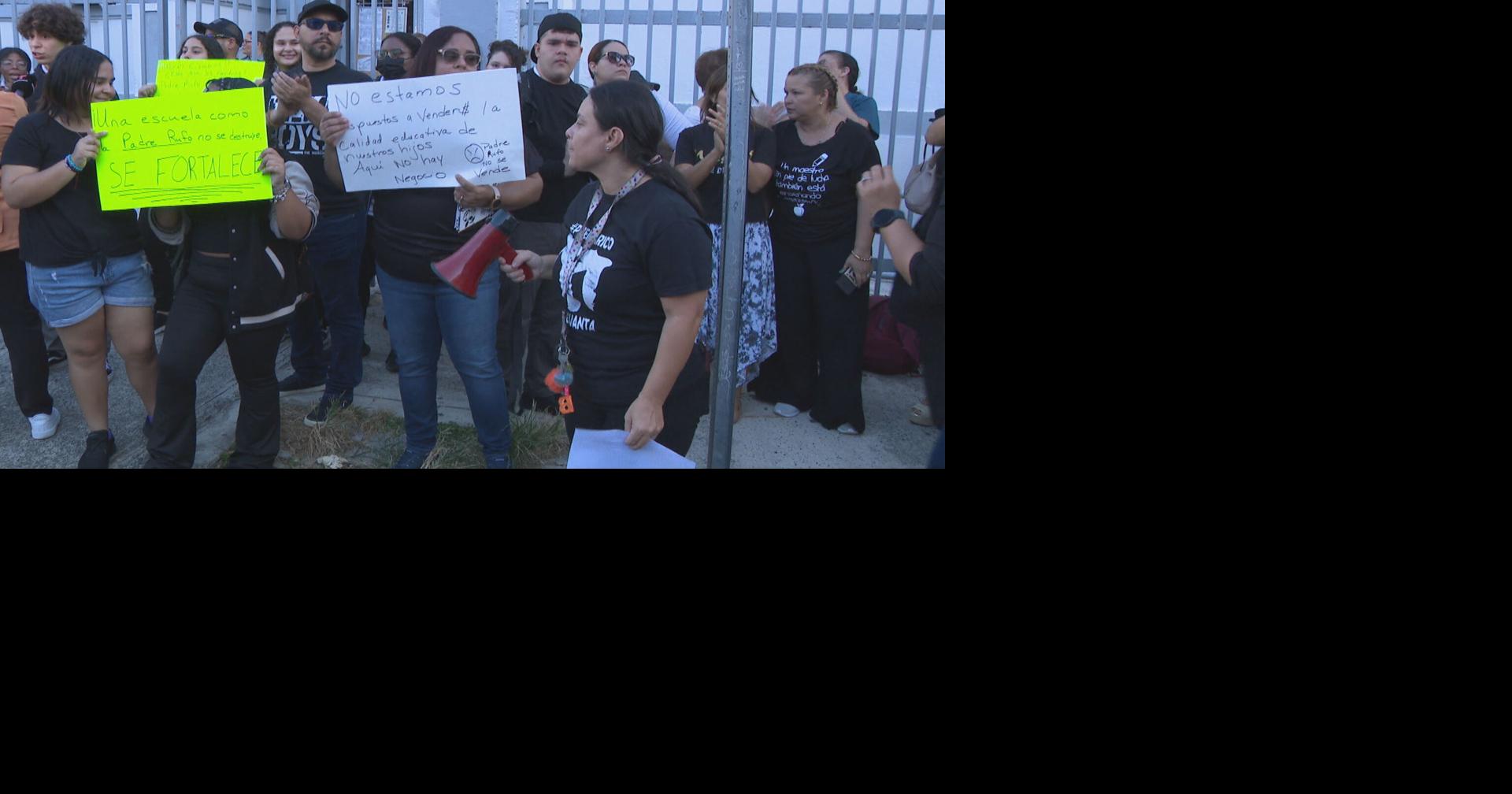 Protestan padres y estudiantes de escuela Padre Rufo por remoción de ...