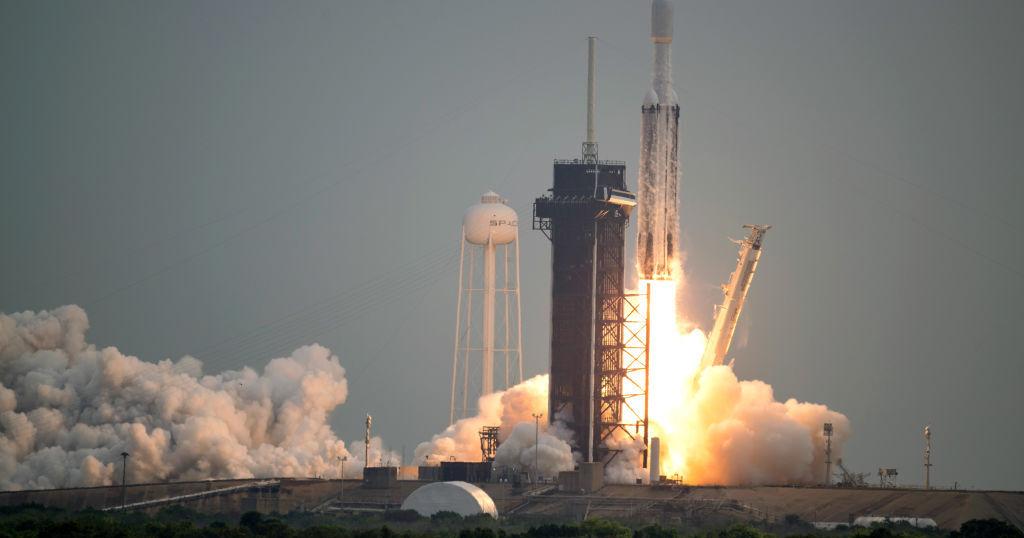 Estados Unidos, con SpaceX, encabeza los lanzamientos de cohetes en ...