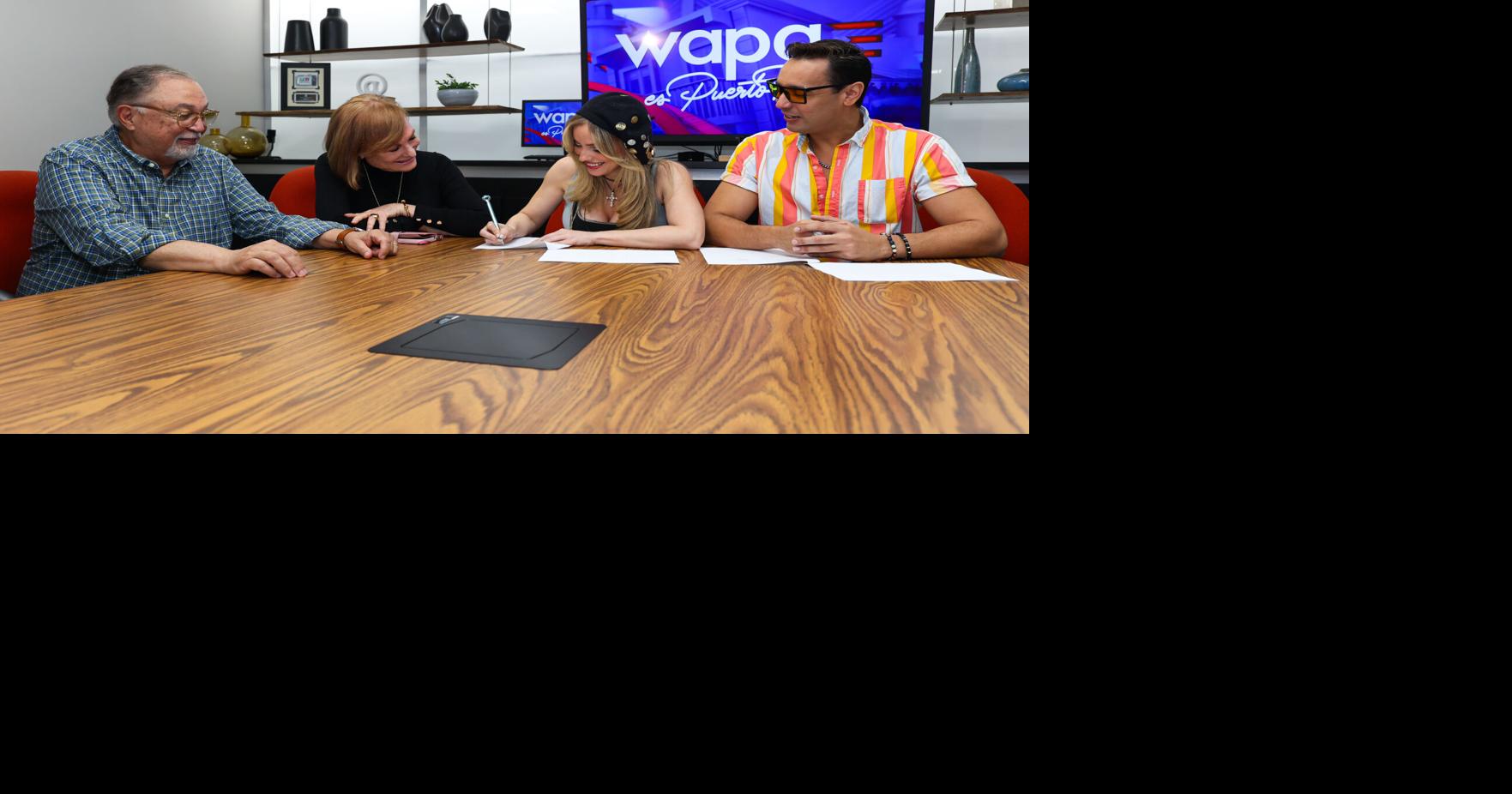 Natalia Rivera y Edwin Emil Moro reafirman su relación con Producciones ...