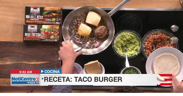 Chef Colo prepara un taco burger | Estilo de Vida | wapa.tv