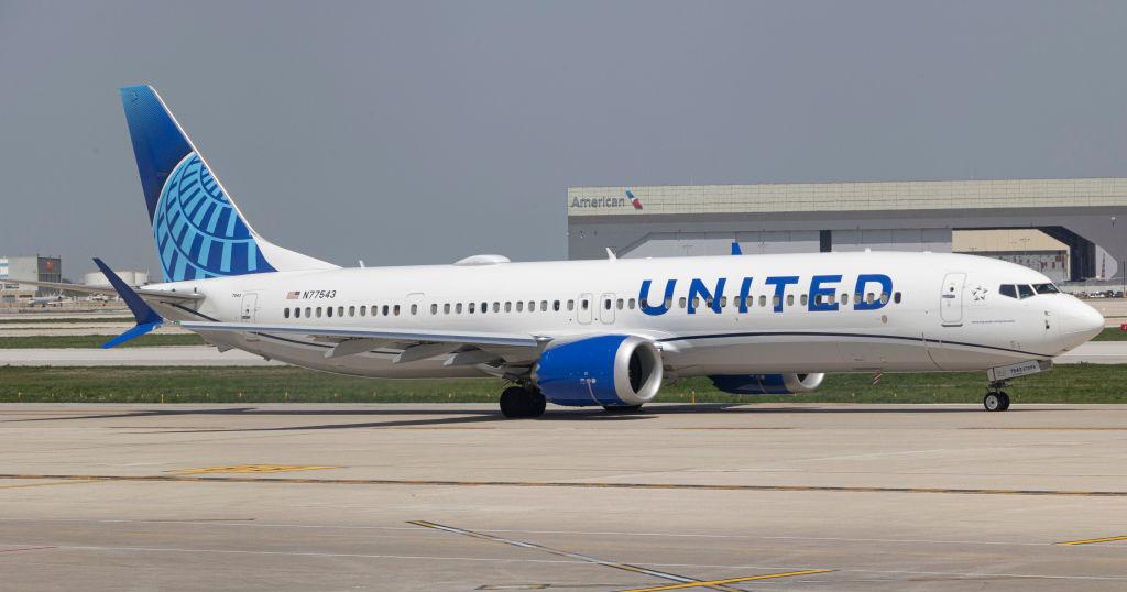 La FAA monitorea inspecciones a aviones Boeing 737 MAX ...