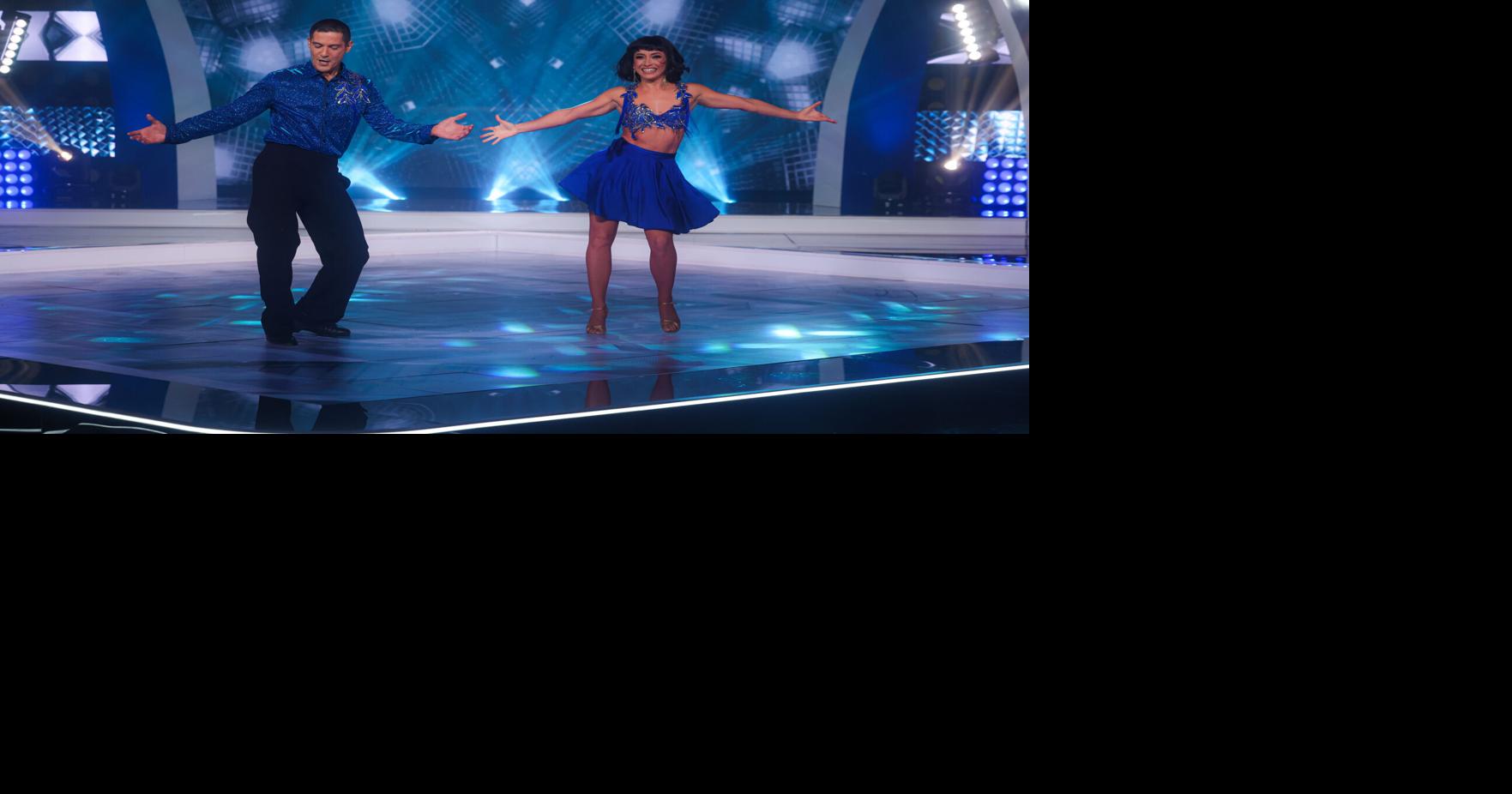 Charlie y Allison bailan rica salsa sobre el diamante | Baila | wapa.tv