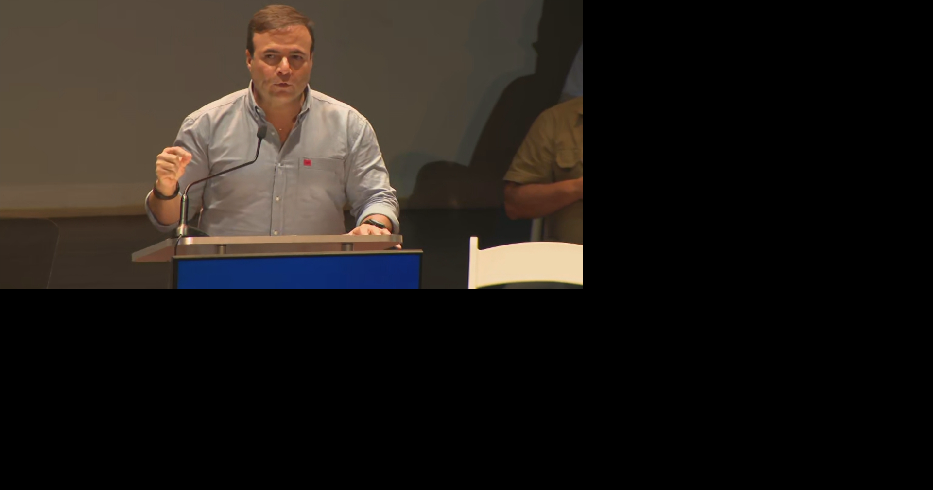 Elmer Román oficializa su candidatura a la comisaría residente por el ...