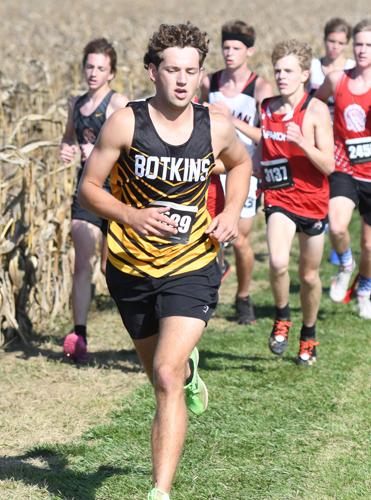 Botkins, Wapakoneta XC Compete in Anna Meet | Sports | wapakdailynews.com