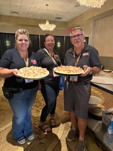 Al's Woody’s Places Third in Midwest Pizza Competition | Business ...