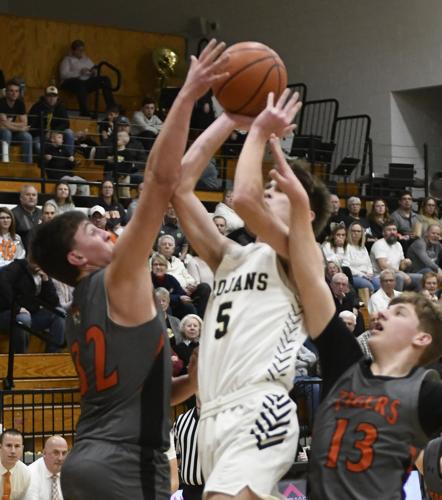 Botkins Boys Smother Jacksoncenter | Sports | wapakdailynews.com
