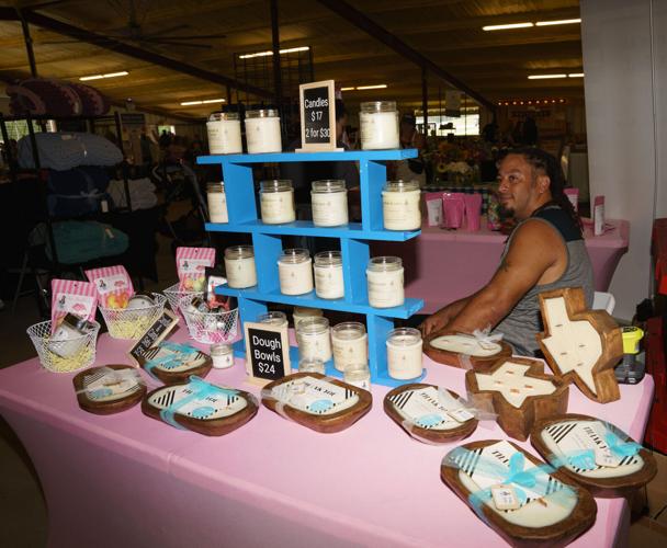 Reigniting a fire through candle making | Business | waxahachiesun.com