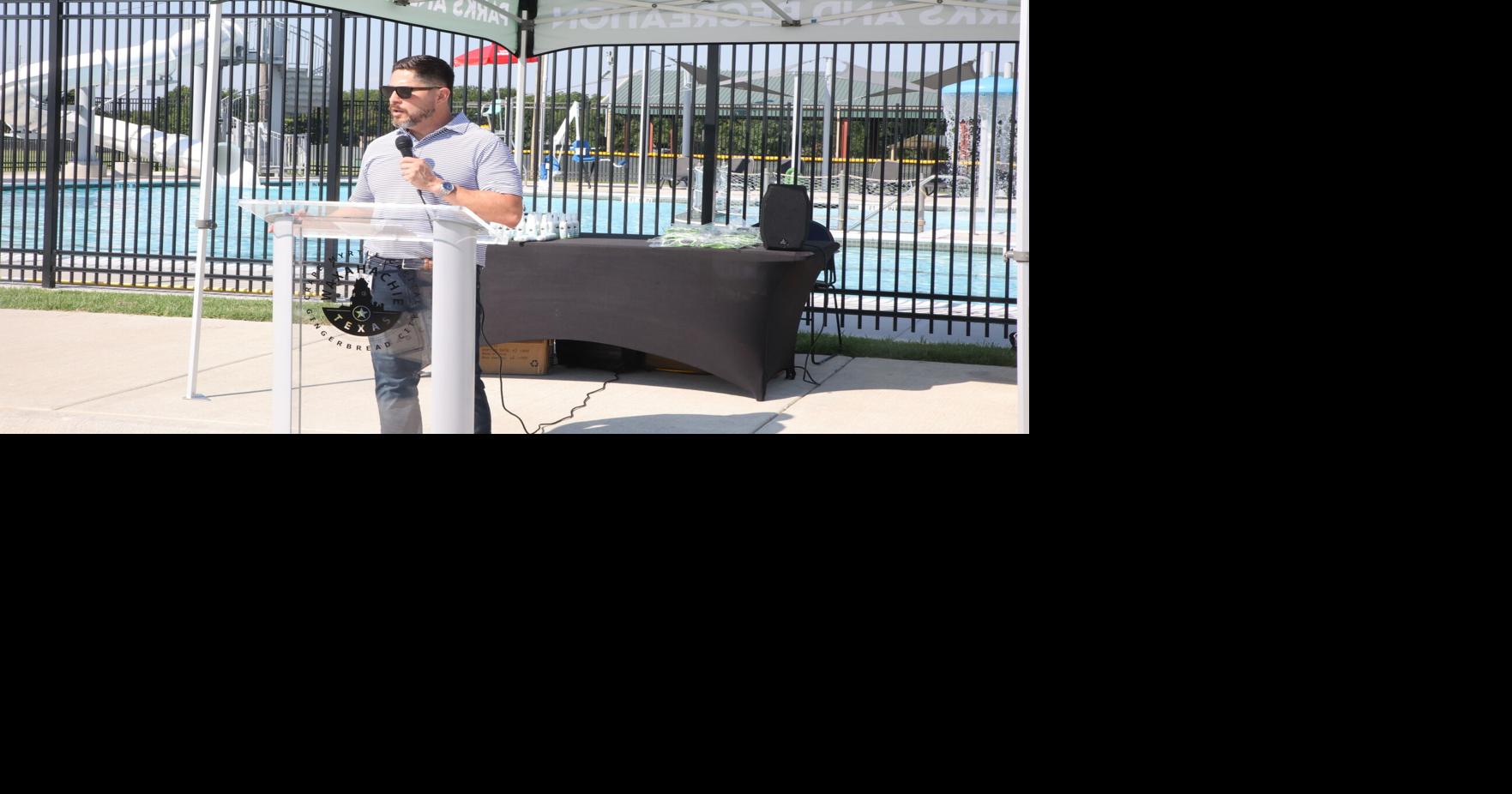 Lee Penn Park pool reopens | Photo Galleries | waxahachiesun.com