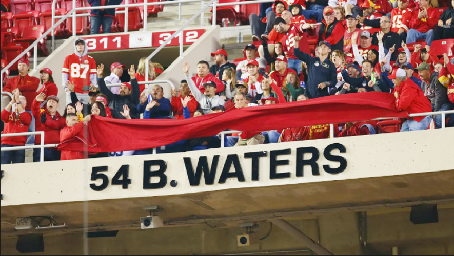 Brian Waters inducted into KC Chiefs Hall of Fame | Local News ...