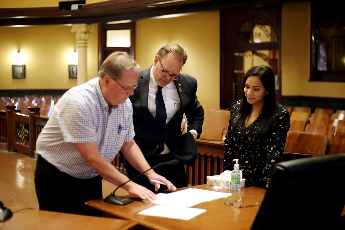 Ponder appointed as county commissioner for Pct. 3 | Business ...