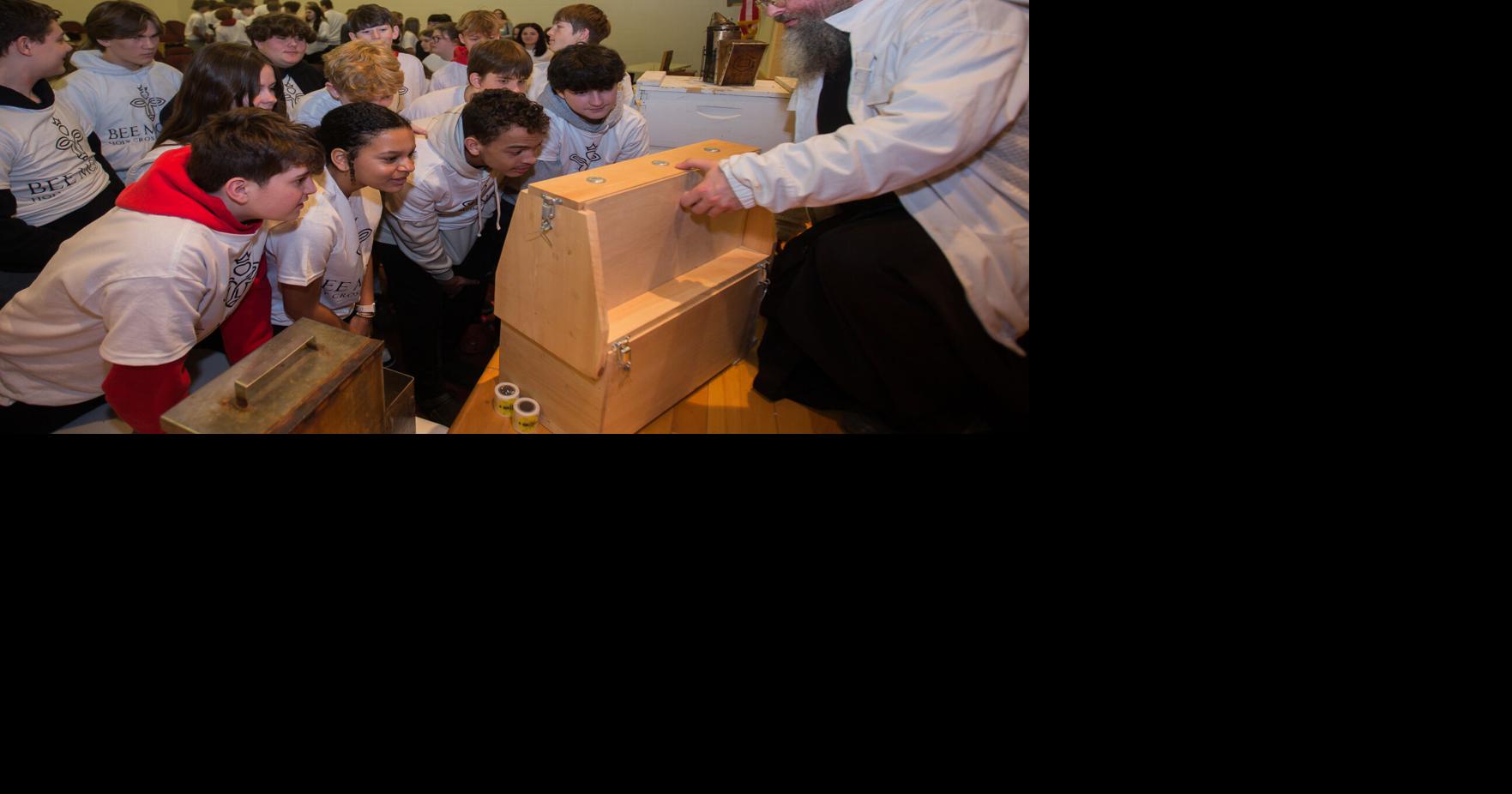 'Bee Monks' of Wayne County visit Barboursville students | News ...