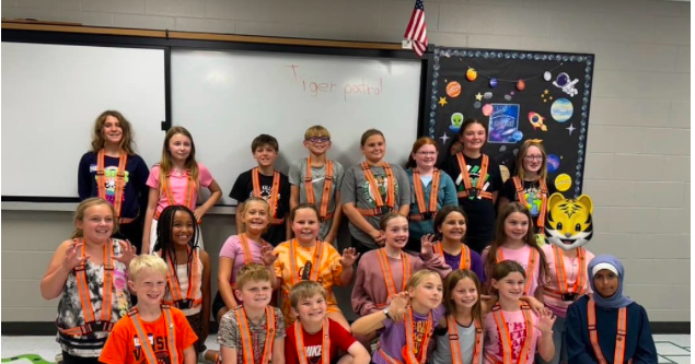 Kellogg Tiger Patrol gets new safety gear | News | waynecountynews.com