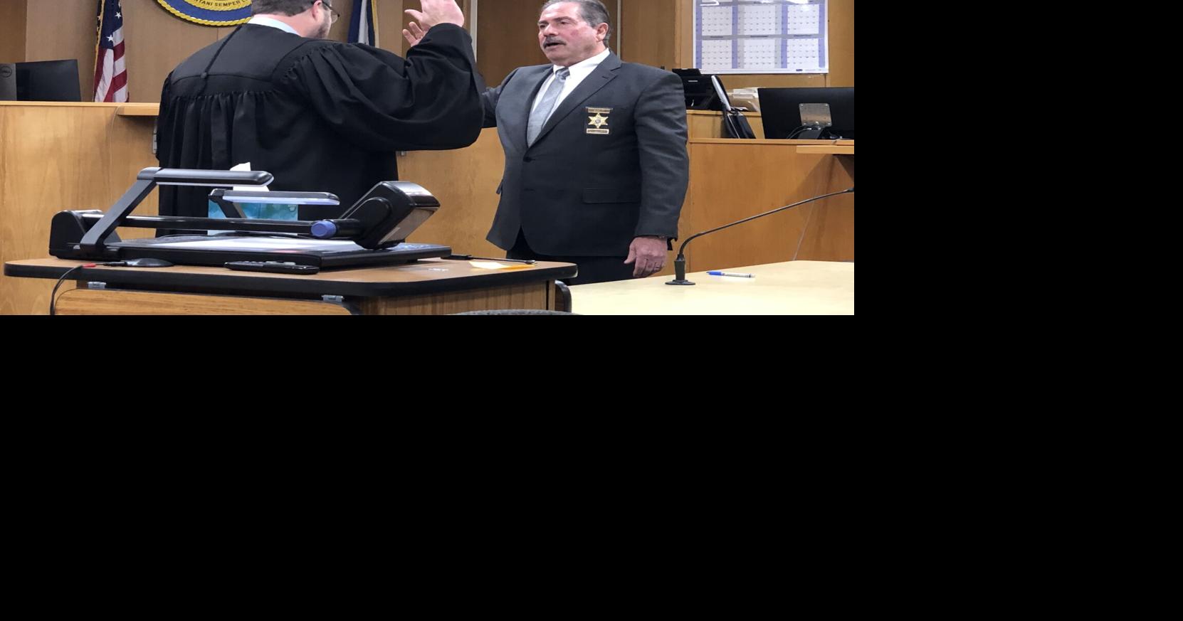 New Prosecuting Attorney, Sheriff sworn in | News | waynecountynews.com