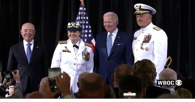 New Coast Guard Commandant Is America's First Female Military Chief ...