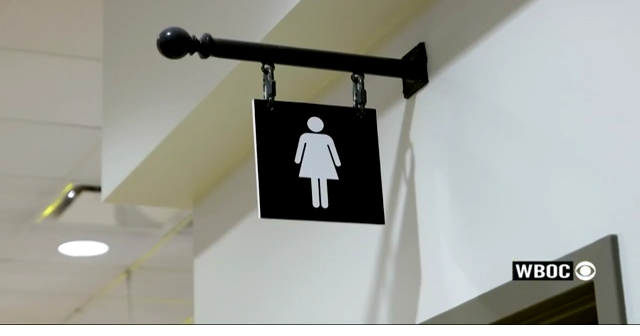 NYC Woman Creates Bathroom-Locator Social Media Account | Latest News ...