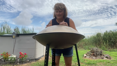 Donna Fanelli Performs Song on Handpans | Community | wboc.com