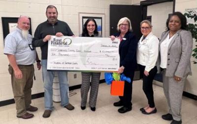 FFFCU Donates $10K to SCPS Student Services | Latest News | wboc.com