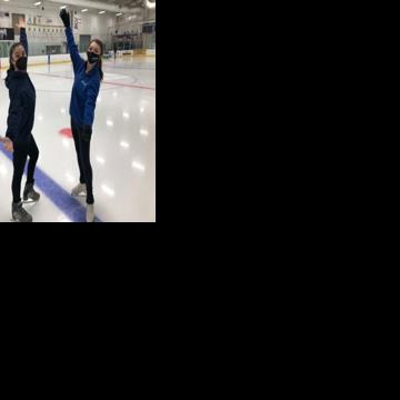 Ice Skating with Mallory Metzner of WRDE | Delmarvalife | wboc.com