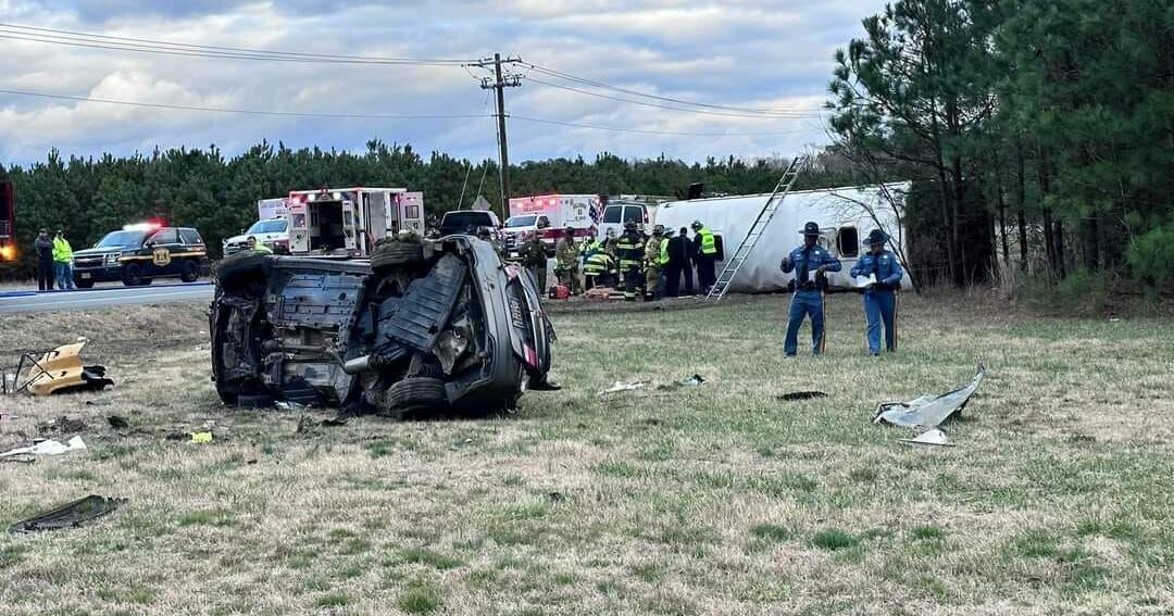 Over a Dozen Students Injured, One Person Killed in Laurel Crash ...