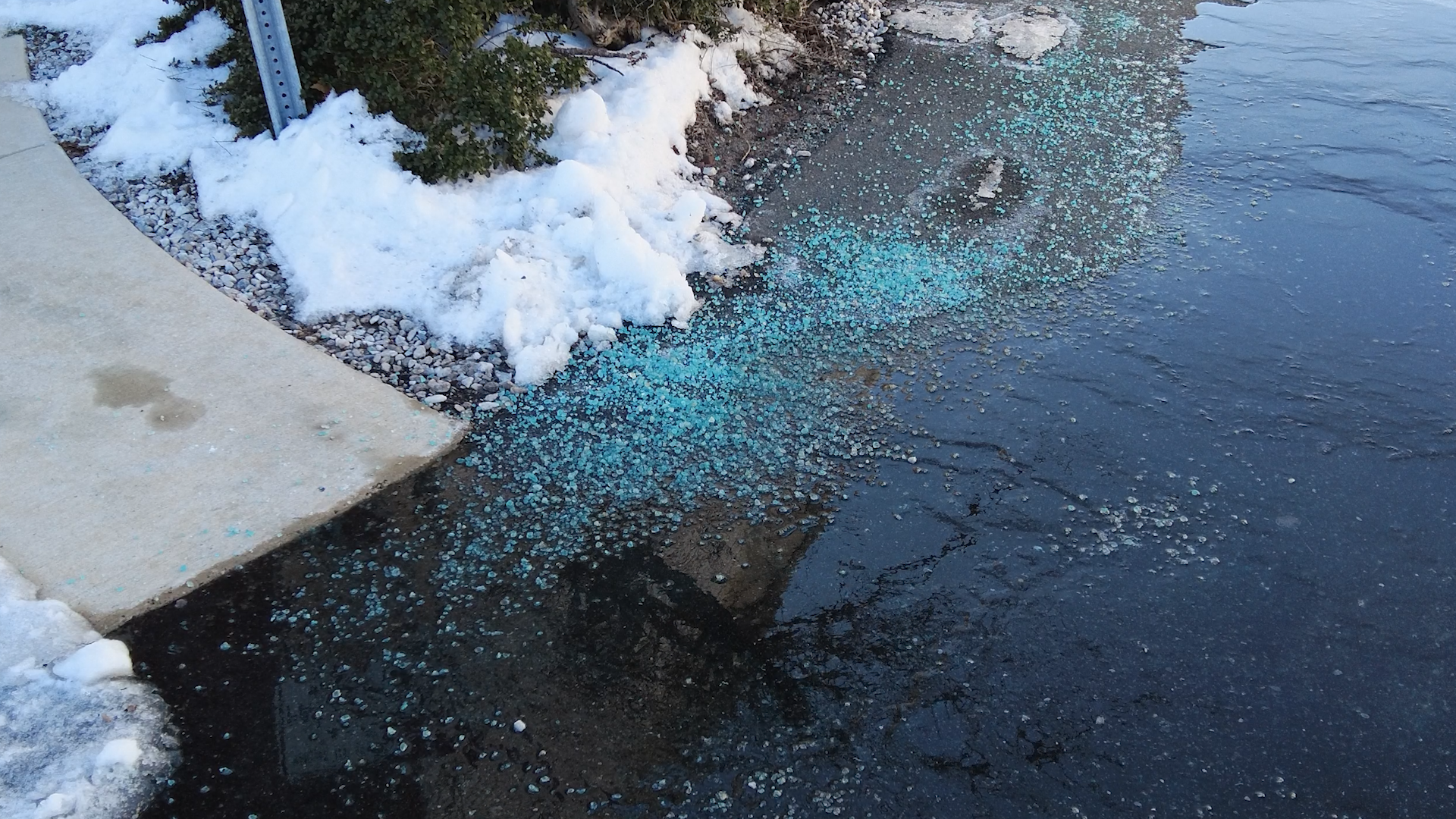 Rock salt, snow melt hard to find after weekend storm as more snow ...