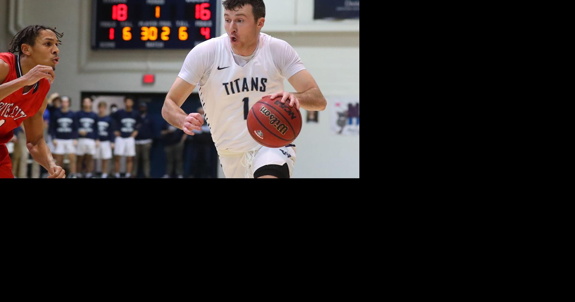 Men’s Basketball: Daniel Ritter Scores 1,000th Career Point in Titan ...