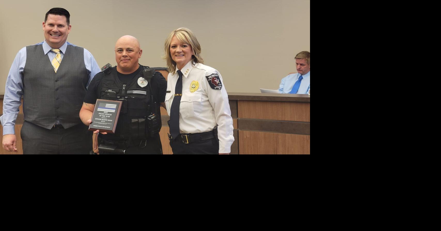 Dustin Seale Named 2021 Morris Police Officer of the Year | Local News ...