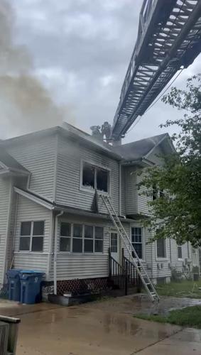 Aurora apartment fire displaces three residents | Wspynews | wcsjnews.com