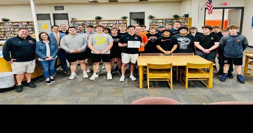 Minooka Students and Staff Recognition | Local News | wcsjnews.com